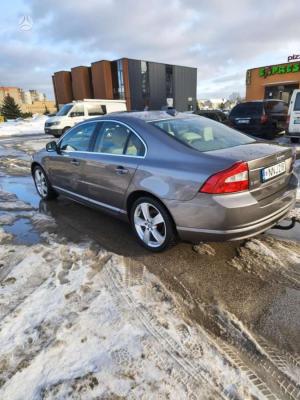 Brown Volvo S80 2008 in Kaunas, with an engine capacity of 2.40 L and mileage of 291 thousand km for 4300 €, photo  on AUTOMOTO.COM.LV