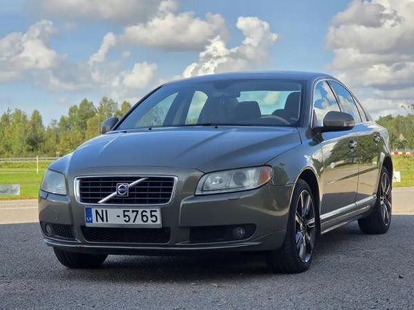 Brown Volvo S80 2008 in Grobiņa, with an engine capacity of 2.40 L and mileage of 330 thousand km for 4490 €, photo 3 on AUTOMOTO.COM.LV