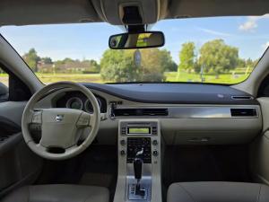 Brūns Volvo S80 2008 Grobiņa, ar dzinēja tilpumu 2.40 L un nobraukumu 330 tūkst. km par 4490 €, foto 16 vietnē AUTOMOTO.COM.LV