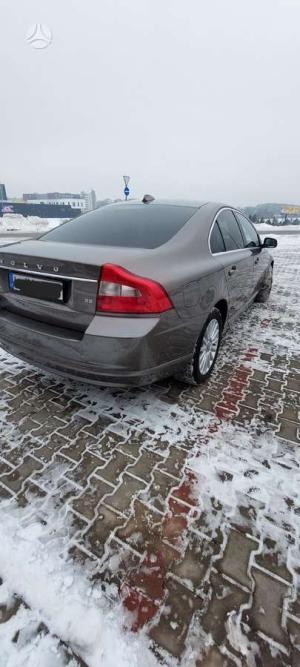 Brūns Volvo S80 2009 Viļņa, ar dzinēja tilpumu 3.19 L un nobraukumu 192 tūkst. km par 4200 €, foto 3 vietnē AUTOMOTO.COM.LV