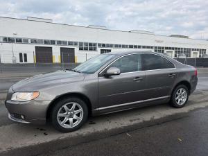 Brown Volvo S80 2010 in Marijampole, with an engine capacity of 1.56 L and mileage of 308 thousand km for 3400 €, photo 4 on AUTOMOTO.COM.LV