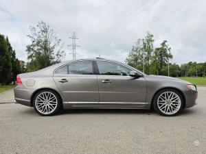 Brown Volvo S80 2011 in Klaipeda, with an engine capacity of 3.00 L and mileage of 190 thousand km for 6999 €, photo 9 on AUTOMOTO.COM.LV