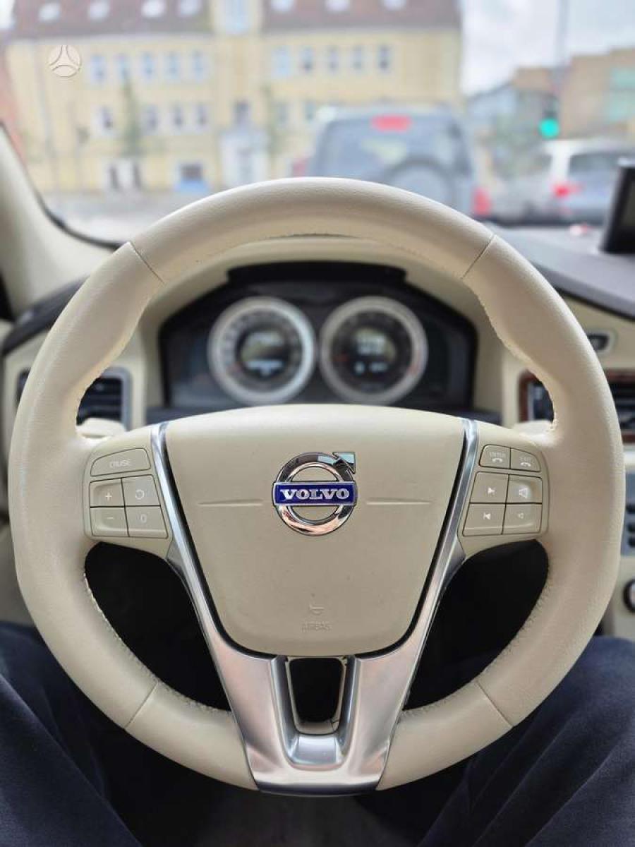 Brown Volvo S80 2011 in Klaipeda, with an engine capacity of 3.00 L and mileage of 190 thousand km for 6999 €, photo 14 on AUTOMOTO.COM.LV