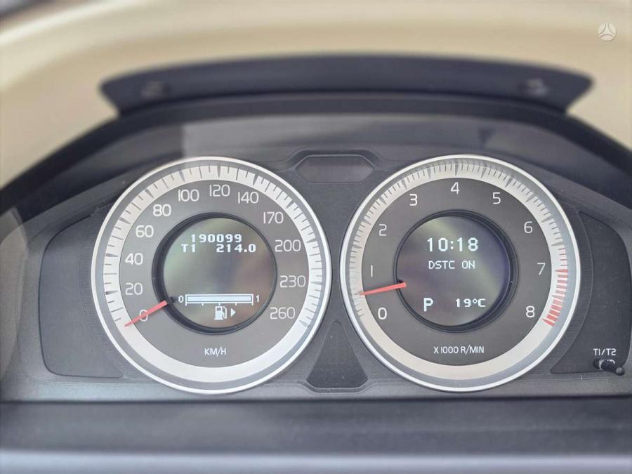 Brown Volvo S80 2011 in Klaipeda, with an engine capacity of 3.00 L and mileage of 190 thousand km for 6999 €, photo 21 on AUTOMOTO.COM.LV