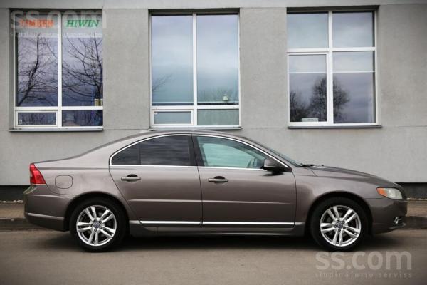 Brūns Volvo S80 2012 Rīga, ar dzinēja tilpumu 2.00 L un nobraukumu 371 tūkst. km par 5995 €, foto 3 vietnē AUTOMOTO.COM.LV