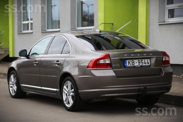 Brūns Volvo S80 2012 Rīga, ar dzinēja tilpumu 2.00 L un nobraukumu 371 tūkst. km par 5995 €, foto 5 vietnē AUTOMOTO.COM.LV