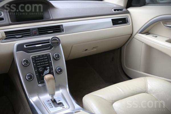 Brūns Volvo S80 2012 Rīga, ar dzinēja tilpumu 2.00 L un nobraukumu 371 tūkst. km par 5995 €, foto 8 vietnē AUTOMOTO.COM.LV