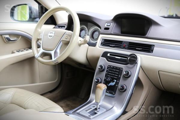 Brūns Volvo S80 2012 Rīga, ar dzinēja tilpumu 2.00 L un nobraukumu 371 tūkst. km par 5995 €, foto 10 vietnē AUTOMOTO.COM.LV