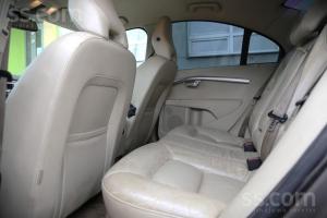 Brown Volvo S80 2012 in Riga, with an engine capacity of 2.00 L and mileage of 371 thousand km for 5995 €, photo 14 on AUTOMOTO.COM.LV