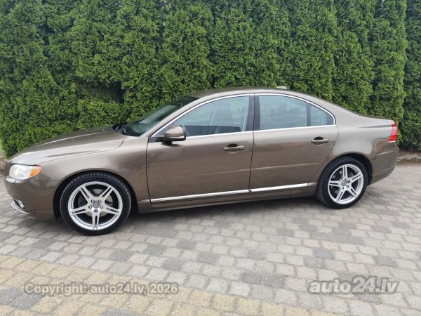 Brūns Volvo S80 2013 Paide, ar dzinēja tilpumu 2.00 L un nobraukumu 253 tūkst. km par 8490 €, foto 3 vietnē AUTOMOTO.COM.LV