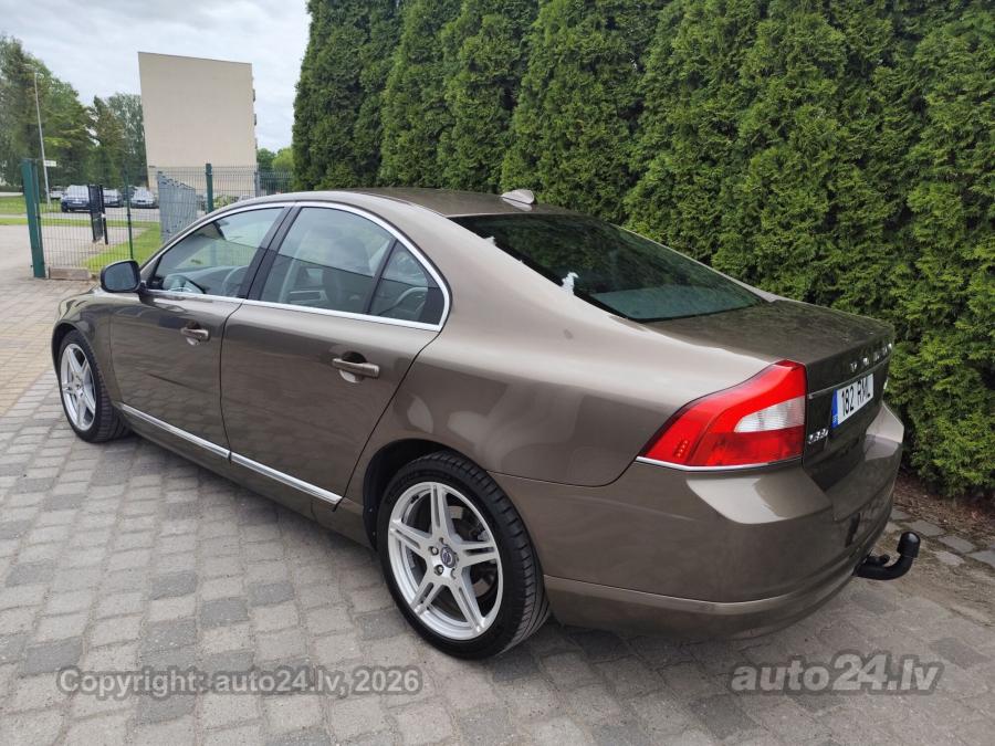 Brown Volvo S80 2013 in Paide, with an engine capacity of 2.00 L and mileage of 253 thousand km for 8490 €, photo 5 on AUTOMOTO.COM.LV