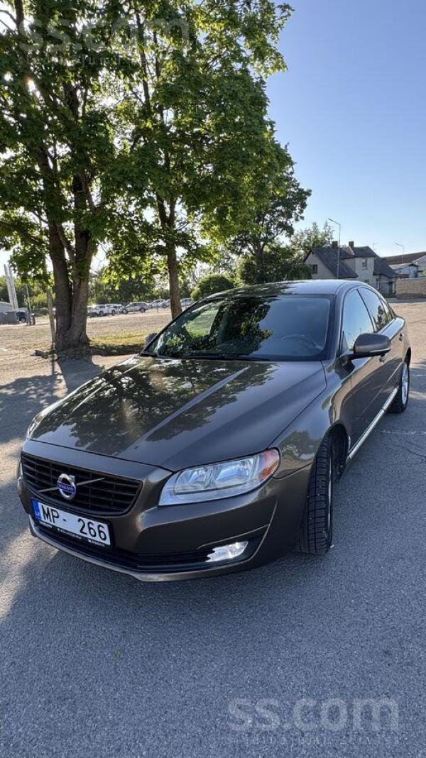 Brown Volvo S80 2013 in Jelgava, with an engine capacity of 2.00 L and mileage of 353 thousand km for 5200 €, photo 2 on AUTOMOTO.COM.LV