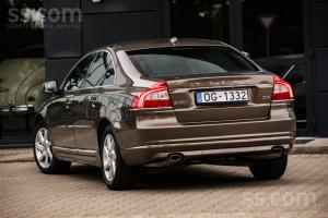 Brown Volvo S80 2014 in Jelgava, with an engine capacity of 2.00 L and mileage of 0 thousand km for 8590 €, photo 13 on AUTOMOTO.COM.LV