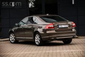 Brown Volvo S80 2014 in Jelgava, with an engine capacity of 2.00 L and mileage of 0 thousand km for 8590 €, photo 14 on AUTOMOTO.COM.LV