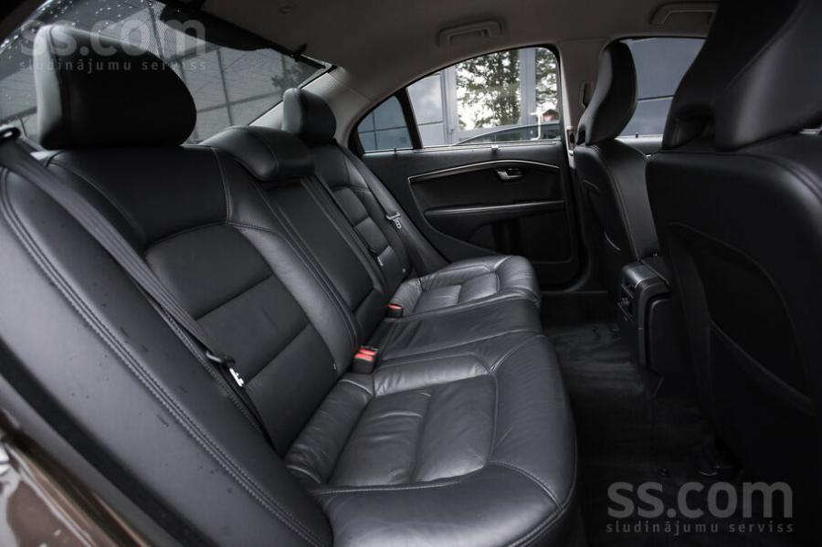 Brown Volvo S80 2014 in Jelgava, with an engine capacity of 2.00 L and mileage of 0 thousand km for 8590 €, photo 27 on AUTOMOTO.COM.LV