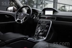Brown Volvo S80 2014 in Jelgava, with an engine capacity of 2.00 L and mileage of 0 thousand km for 8590 €, photo 29 on AUTOMOTO.COM.LV