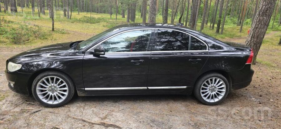 Brown Volvo S80 2014 in Riga, with an engine capacity of 2.00 L and mileage of 267 thousand km for 9300 €, photo 5 on AUTOMOTO.COM.LV