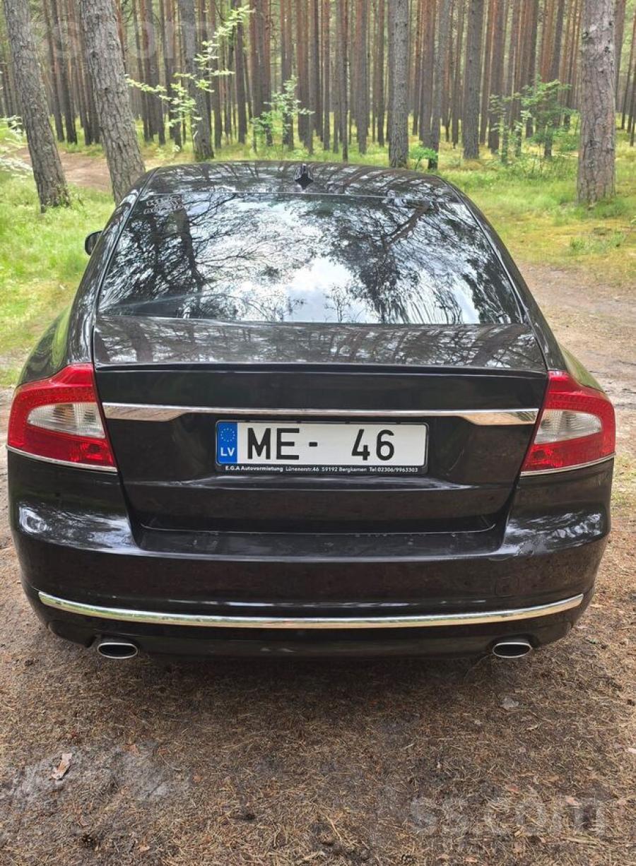 Brown Volvo S80 2014 in Riga, with an engine capacity of 2.00 L and mileage of 267 thousand km for 9300 €, photo 7 on AUTOMOTO.COM.LV