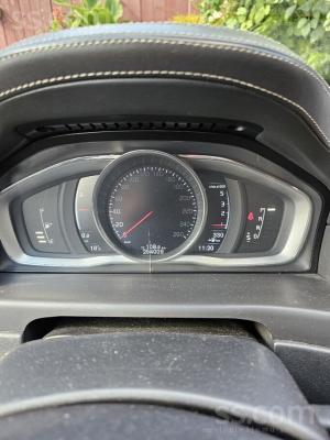 Brown Volvo S80 2014 in Riga, with an engine capacity of 2.00 L and mileage of 267 thousand km for 9300 €, photo 26 on AUTOMOTO.COM.LV