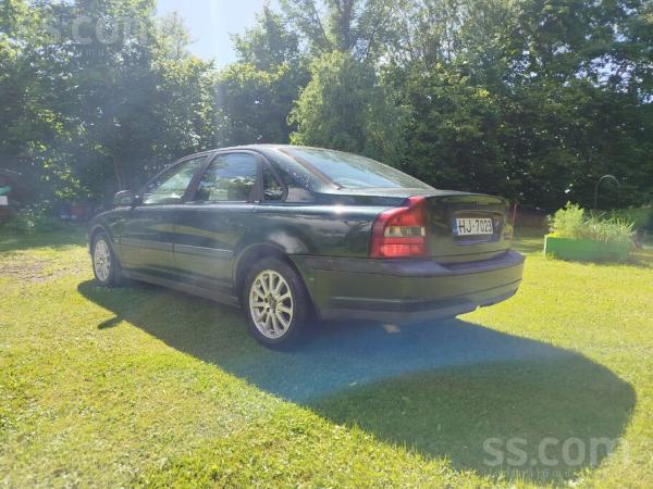 Green Volvo S80 1999 in Gulbene, with an engine capacity of 2.50 L and mileage of 254 thousand km for 1300 €, photo 3 on AUTOMOTO.COM.LV