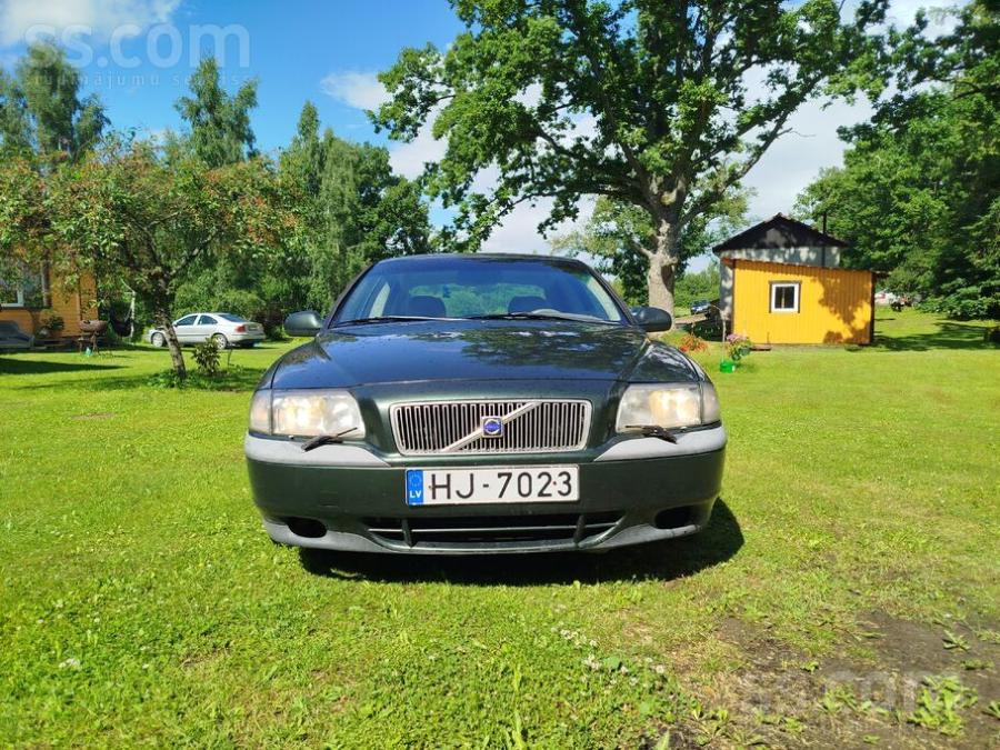 Зеленый Вольво С80 1999 в Гулбене, объемом двигателя 2.50 л и пробегом 254 тыс. км за 1300 €, фото 9 на AUTOMOTO.COM.LV