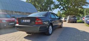 Zaļš Volvo S80 2000 Valmiera, ar dzinēja tilpumu 2.50 L un nobraukumu 388 tūkst. km par 1300 €, foto 4 vietnē AUTOMOTO.COM.LV