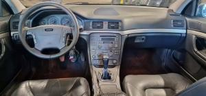 Zaļš Volvo S80 2000 Valmiera, ar dzinēja tilpumu 2.50 L un nobraukumu 388 tūkst. km par 1300 €, foto 8 vietnē AUTOMOTO.COM.LV