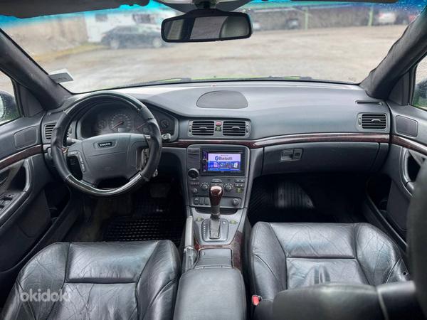 Green Volvo S80 2000 in Narva, with an engine capacity of 2.50 L and mileage of 385 thousand km for 890 €, photo 6 on AUTOMOTO.COM.LV