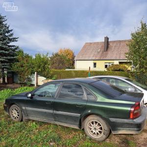 Зеленый Вольво С80 2000 в Алитус, объемом двигателя 2.50 л и пробегом 421 тыс. км за 750 €, фото 3 на AUTOMOTO.COM.LV