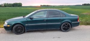 Zaļš Volvo S80 2002 Radviliškis, ar dzinēja tilpumu 2.90 L un nobraukumu 245 tūkst. km par 750 €, foto  vietnē AUTOMOTO.COM.LV