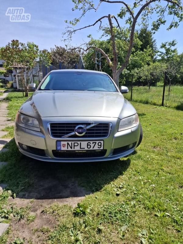 Zaļš Volvo S80 2008 Klaipėda, ar dzinēja tilpumu 2.40 L un nobraukumu 309 tūkst. km par 3000 €, foto 1 vietnē AUTOMOTO.COM.LV