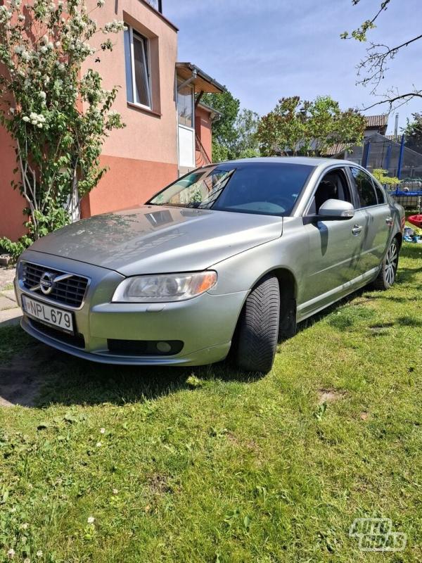 Zaļš Volvo S80 2008 Klaipėda, ar dzinēja tilpumu 2.40 L un nobraukumu 309 tūkst. km par 3000 €, foto 5 vietnē AUTOMOTO.COM.LV