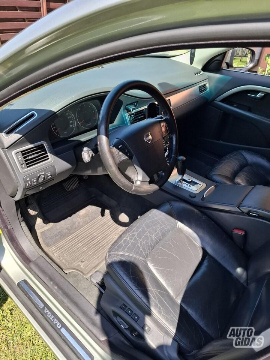Zaļš Volvo S80 2008 Klaipėda, ar dzinēja tilpumu 2.40 L un nobraukumu 309 tūkst. km par 3000 €, foto 10 vietnē AUTOMOTO.COM.LV