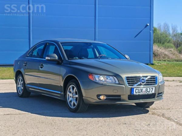 Zaļš Volvo S80 2011 Rīga, ar dzinēja tilpumu 1.60 L un nobraukumu 242 tūkst. km par 5490 €, foto 5 vietnē AUTOMOTO.COM.LV