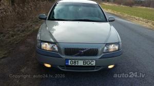 Grey Volvo S80 1999 in Tallinn, with an engine capacity of 2.40 L and mileage of 0 thousand km for 1200 €, photo 4 on AUTOMOTO.COM.LV