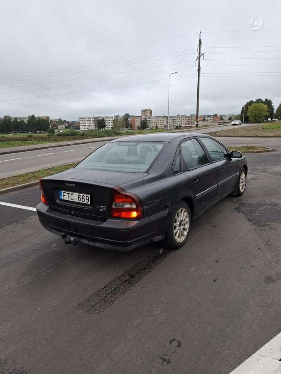 Серый Вольво С80 1999 в Утена, объемом двигателя 2.50 л и пробегом 287 тыс. км за 1600 €, фото 4 на AUTOMOTO.COM.LV