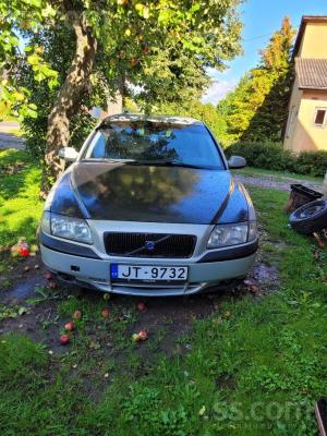 Grey Volvo S80 1999 in Tukums, with an engine capacity of 2.50 L and mileage of 376 thousand km for 750 €, photo  on AUTOMOTO.COM.LV