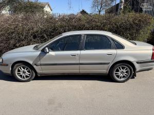 Grey Volvo S80 2000 in Kaunas, with an engine capacity of 2.50 L and mileage of 326 thousand km for 800 €, photo 4 on AUTOMOTO.COM.LV