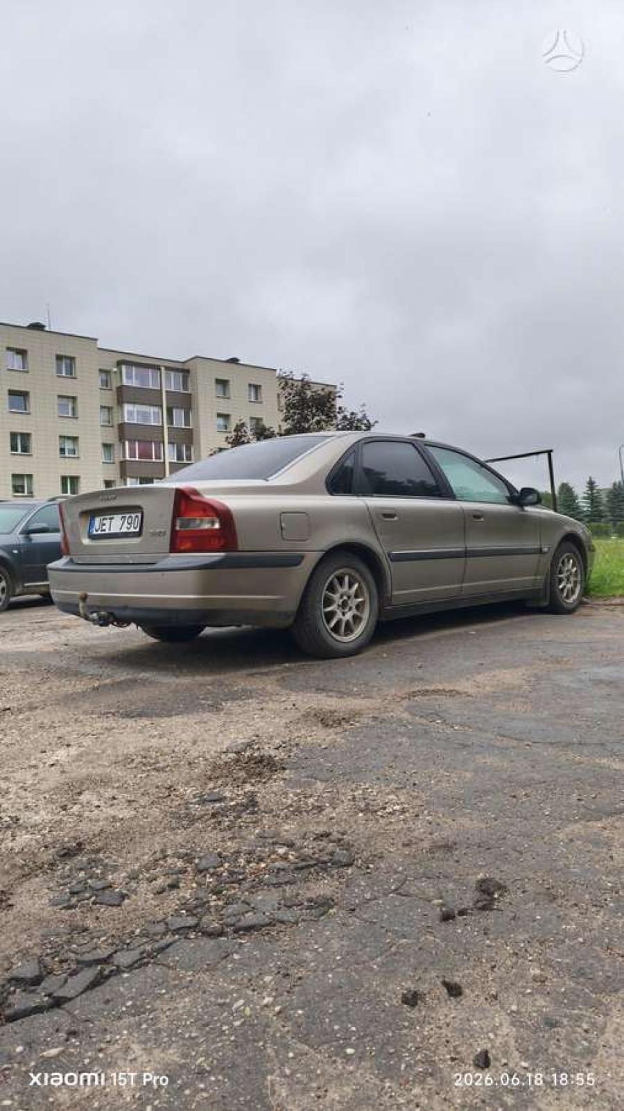 Pelēks Volvo S80 2000 Mažeikiai, ar dzinēja tilpumu 2.44 L un nobraukumu 448 tūkst. km par 450 €, foto 3 vietnē AUTOMOTO.COM.LV