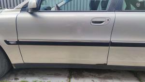 Grey Volvo S80 2000 in Panevezys, with an engine capacity of 1.98 L and mileage of 233 thousand km for 1100 €, photo 7 on AUTOMOTO.COM.LV