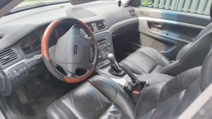 Grey Volvo S80 2000 in Panevezys, with an engine capacity of 1.98 L and mileage of 233 thousand km for 1100 €, photo 8 on AUTOMOTO.COM.LV