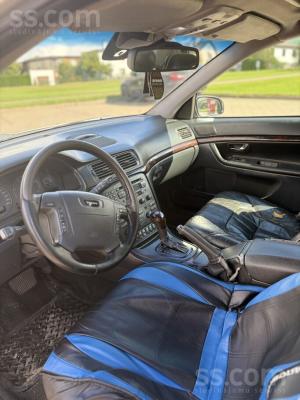 Grey Volvo S80 2000 in Cesis, with an engine capacity of 2.50 L and mileage of 480 thousand km for 1200 €, photo 8 on AUTOMOTO.COM.LV