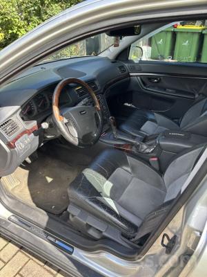 Pelēks Volvo S80 2000 Valmiera, ar dzinēja tilpumu 2.40 L un nobraukumu 250 tūkst. km par 1290 €, foto 6 vietnē AUTOMOTO.COM.LV