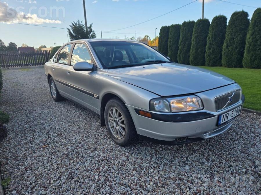 Pelēks Volvo S80 2000 Talsi, ar dzinēja tilpumu 2.50 L un nobraukumu 533 tūkst. km par 790 €, foto 1 vietnē AUTOMOTO.COM.LV