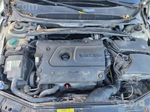 Pelēks Volvo S80 2000 Talsi, ar dzinēja tilpumu 2.50 L un nobraukumu 533 tūkst. km par 790 €, foto 8 vietnē AUTOMOTO.COM.LV