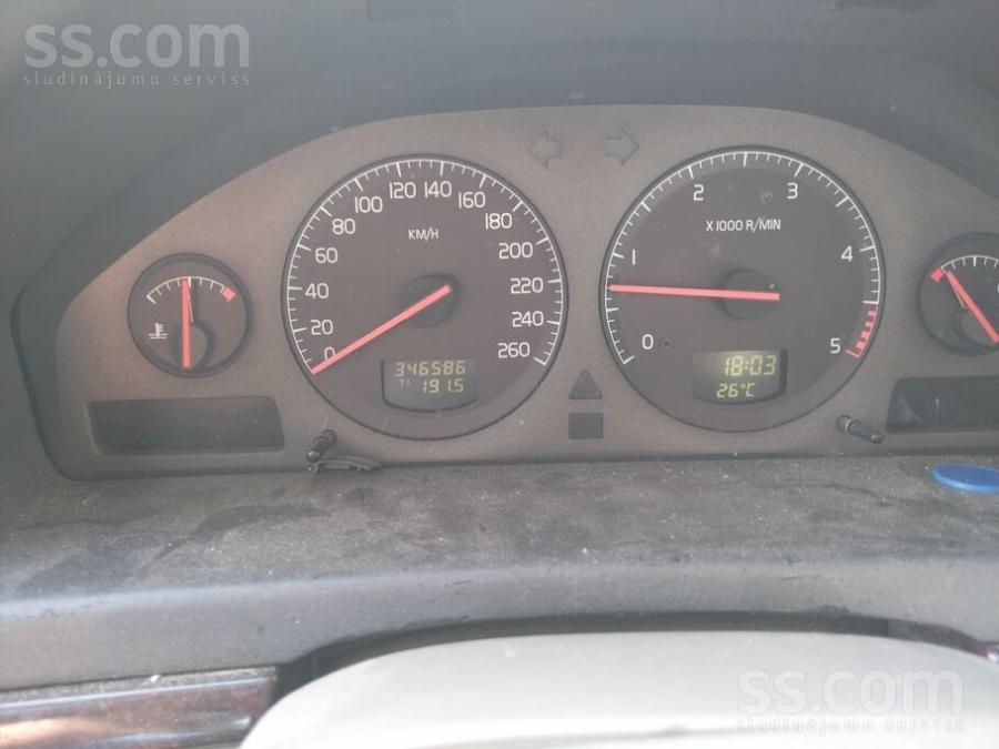 Pelēks Volvo S80 2001 Jelgava, ar dzinēja tilpumu 2.40 L un nobraukumu 347 tūkst. km par 1255 €, foto 11 vietnē AUTOMOTO.COM.LV