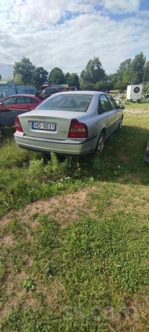 Pelēks Volvo S80 2001 Rīga, ar dzinēja tilpumu 2.50 L un nobraukumu 448 tūkst. km par 700 €, foto 5 vietnē AUTOMOTO.COM.LV