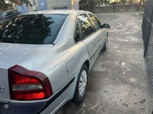 Pelēks Volvo S80 2002 Šauļi, ar dzinēja tilpumu 2.40 L un nobraukumu 238 tūkst. km par 1890 €, foto 5 vietnē AUTOMOTO.COM.LV