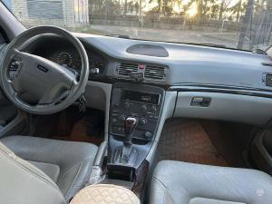 Pelēks Volvo S80 2002 Šauļi, ar dzinēja tilpumu 2.40 L un nobraukumu 238 tūkst. km par 1890 €, foto 8 vietnē AUTOMOTO.COM.LV