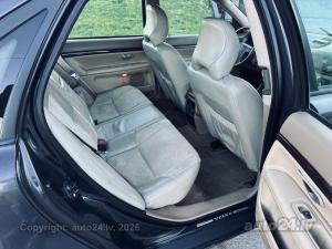 Pelēks Volvo S80 2002 Tallina, ar dzinēja tilpumu 2.40 L un nobraukumu 368 tūkst. km par 2300 €, foto 15 vietnē AUTOMOTO.COM.LV